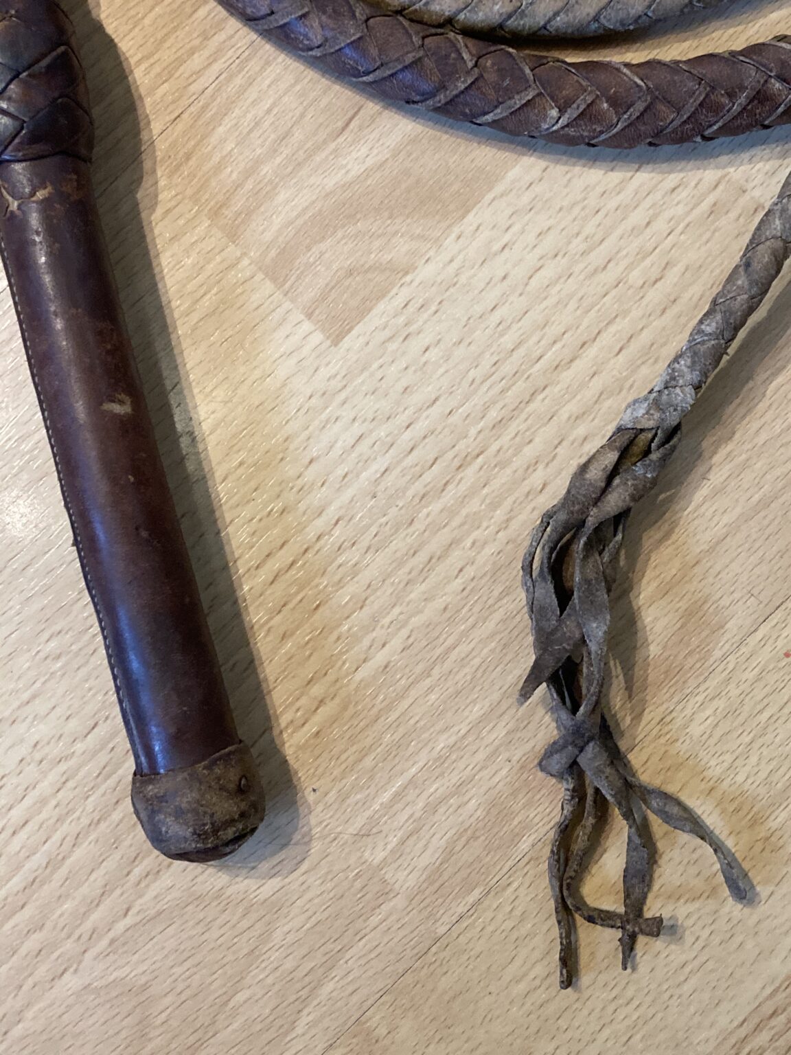 Bull whip Repair – Bullwhips.org
