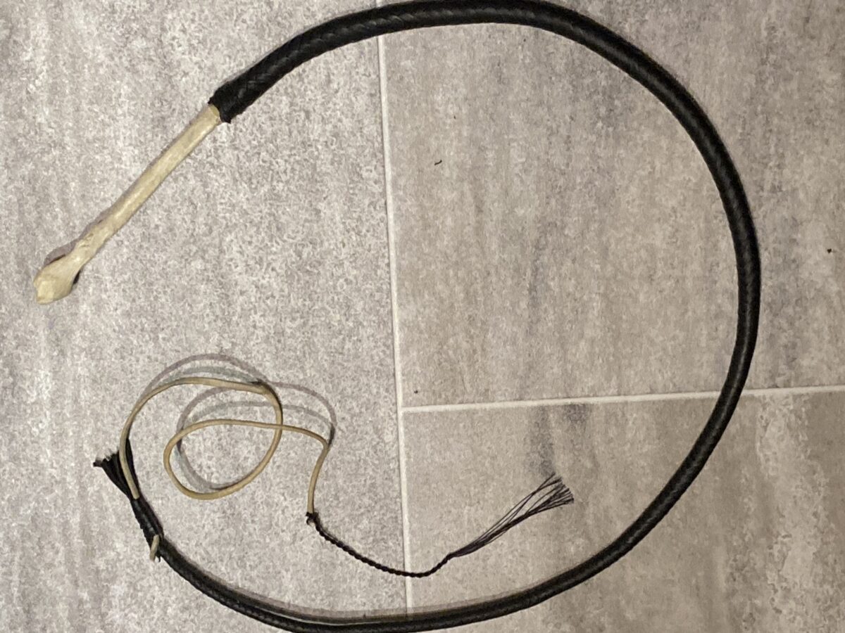 Fibula Handle Bullwhip – Bullwhips.org