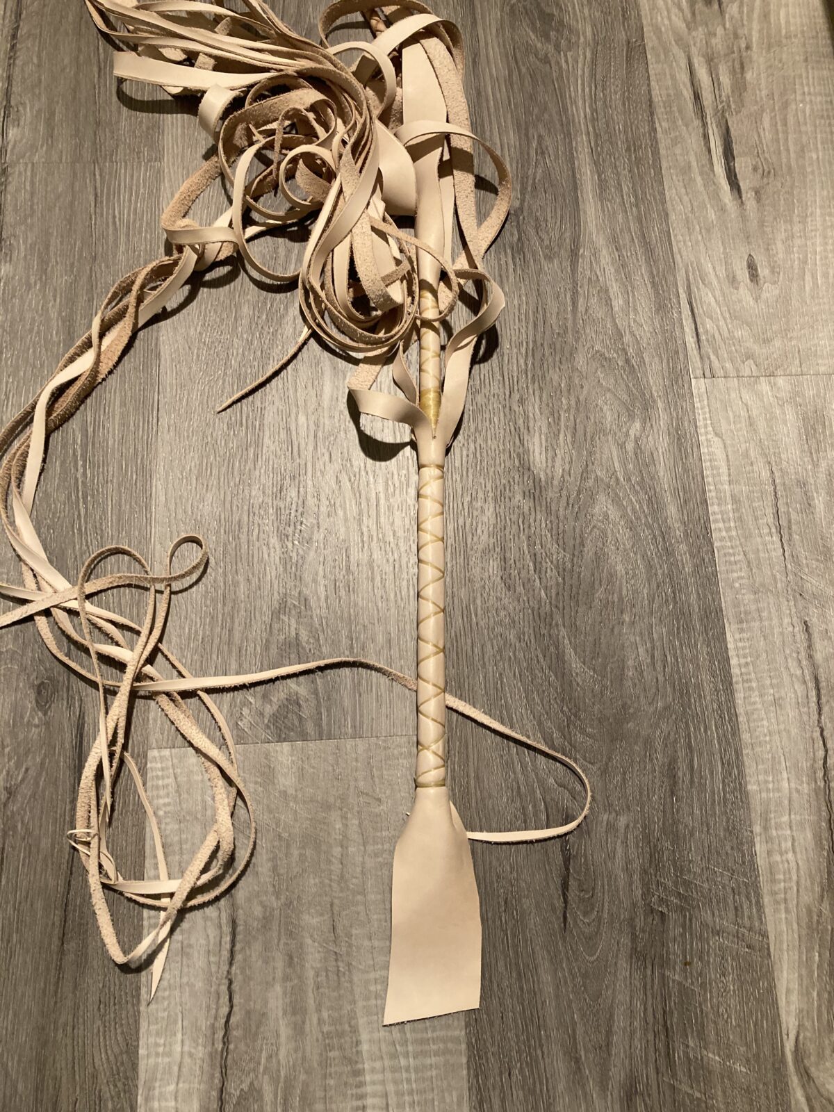 Bullwhips.org – Handmade Bullwhips by Louie